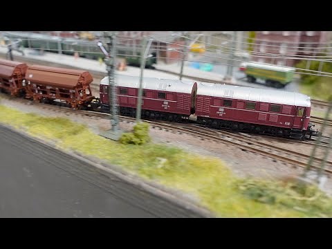 BR288 Fleischmann N gauge with Minitrix Tds self-unloading wagon - war locomotive from the Crimea...