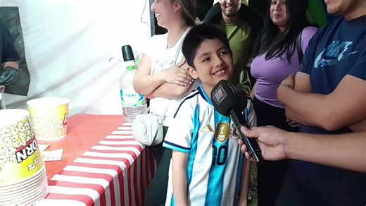 AHORA | Se realiza la "Fast Food & Show" en el la Plaza del Huaico | Todo Salta Noticias