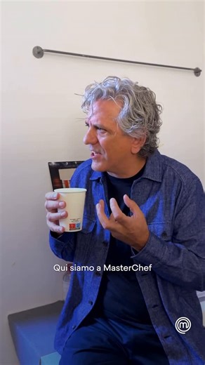 MasterChef Italia on Instagram: "Un abbraccio a tutti gli aspiranti chef che si presenteranno ai Live Cooking… 🥵 La nuova stagione di #MasterChefIt dall’11 dicembre in esclusiva su @skyitalia e in streaming solo su @nowtvit ⭐️"