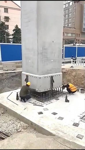 Precast Concrete Column and Footing Connection