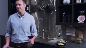 KOHLER Sous Pro-Style Single Handle Pull Down Sprayer Kitchen Faucet in Vibrant Stainless Steel K-R10651-SD-VS