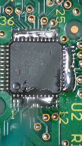 2K views · 923 reactions | TRICKS AND TIPS Removing solder bridges between ic pins Laptop motherboard repair #rozzycomputers #motherboardrepair #motherboardspecialist #motherboard #motherboards #motherboardrepairspecialist #solder | Rozzycomputers | Facebook