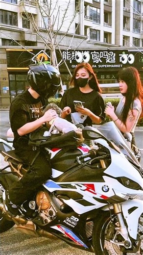 Bike Rider Girl Reaction 😱😮|| #kawasaki10r #automobile #bikerider #zx10r #ytshorts