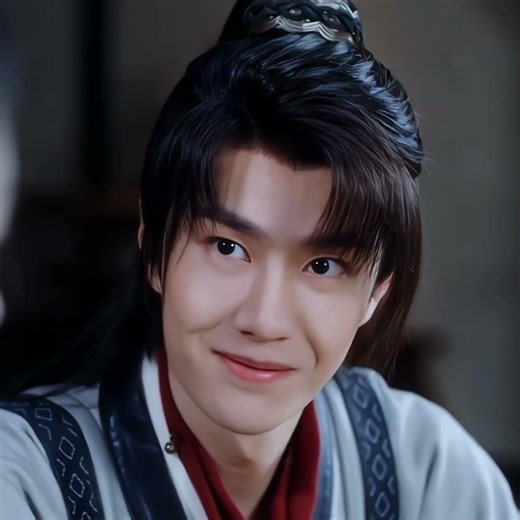 let he eats and his girlfriend fighting~#cdrama #zhaoliying #cdramaedit #wangyibo #legendoffei