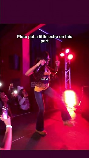 Pluto adds a new one two to WHIM WHAMIEE live in LA