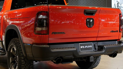 2019 Ram 1500 adds split-opening Multifunction tailgate for easier bed access