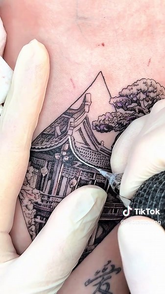 Exploring the Unique Japanese Temple Tattoo Experience