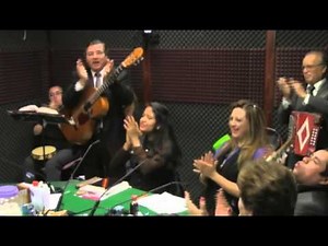 Las chaparritas son tam'piqueñas - Martínez Serrano.