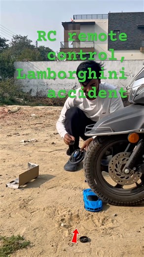 RC remote control, Lamborghini car #accident, #Scooty #short￼video