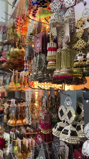 Discover Unique Jewelry at Harris Park Boutique