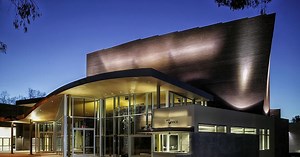 5 MFA Programs That Won’t Put You in Massive Debt