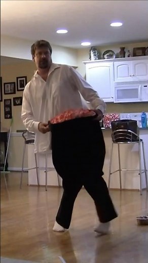 Cut In Half Body Magic Halloween Costume Tutorial 😮