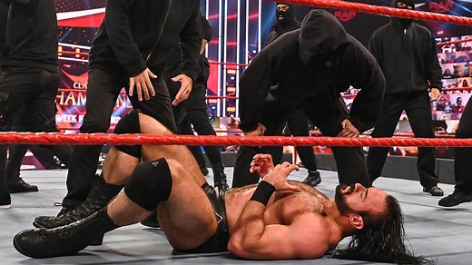 RETRIBUTION crash Drew McIntyre vs. Keith Lee: Raw, Sept. 14, 2020