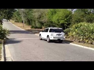 Car Appears to Roll Uphill at Spook Hill