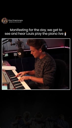 One Directioners on Instagram: "Imagine him playing If I Could Fly on the piano to a massive arena filled with fans singing the words back 😌 If you're looking for One Direction stuff, I can totally help! There's a link in my bio with some options. Please use the code ONEDIRECTIONERS for a special discount. Follow for more... #onedirection #harrystyles #niallhoran #liampayne #zaynmalik #louistomlinson #upallnight #onedirectionforever #onedirectonalbum #onedirectioners #onedirectionvideo #1d #jus