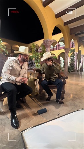 #ALaVidaLasGracias @CodigoFNOficial1 | Codigo Fn