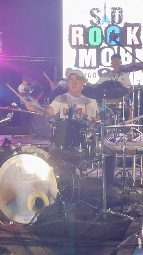 76K views · 2.3K reactions | Lingawa Grabe akong singot, liman ka ba sad og 19 songs Salamat kaayo sa tanang ni join ron sa atong SidRock Mob 2.0. Makalipay gyud kaayo nga nagkapundok na sab ta. Nalingaw ra ba mo guys? Usban na sab nato puhon? #Sidrockmob #DanaoCity@63 #SidlakDanao #DanaoHereAndNow | Nito Durano | Facebook