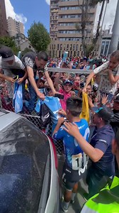 142K views · 5.8K reactions |  Viva Colombia, viva el Tour Colombia Han sido dos semanas maravillosas. Gracias por todo vuestro cariño. Iván Sosa terminó entre los 10 primeros de la general, Fernando Gaviria se llevó una etapa… y el jefe Nairo Quintana volvió, como hoy en Bogotá, a encontrarse con su público. Enhorabuena al campeón Rodrigo Contreras. #MovistarEnTourColombia | #RodamosJuntos | Movistar Team | Facebook