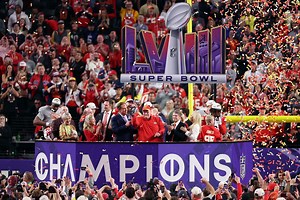 Has any NFL team won 3 Super Bowls in a row? Delving into league's history