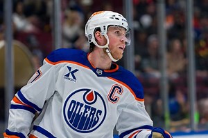 With Connor McDavid's Contract On Razor's Edge, Insider Peels Back The Curtain on Negotiations With Oilers Brass | PFSN