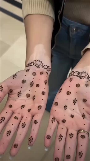 Elegant Simple Minimal Mehandi Design Ideas