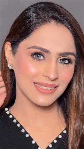 Insight Cosmetics on Instagram: "Want to know a trick to make your eyes look bigger? Don’t worry because we have the perfect tutorial which makes it easy for you! With a little concealer, kajal, some liner, and the right shadows, you can create two totally different looks that make your eyes the focus. So tell us, are you team round & bright or lifted & elongated?✨ #insightcosmetics #toxicfree #crueltyfree #eyemakeuplook #eyemakeuptutorial"