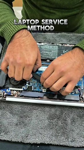 Explaining the laptop service method clearly to the customer Transparency and quality service matter 🔧✅ #genz #genzlaptop #laptop #laptopgaming