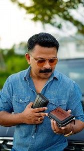 Zipper wallet Back to back 🥰 Measurement 16cm x 8 cm Contact us ☎️ 9574449679 Website 🌏 kingsroyalarmy.com #krahlg #handmade #leather #leatherwork #wallet #giftideas #smallbusiness #luxurylifestyle #brand #motivation #art #uae #dubai #qatar #kuwait #oman #uk #europe #australia #newzealand #sydney #france #india #kerala #Pathanamthitta | KINGS ROYAL ARMY