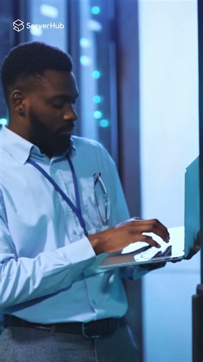 Service Promotion for #ServerHub's 24/7/365 Server Support: Always Online, Always On Point!