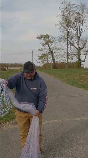 How to throw a 7ft cast net EASY! #castnet #fishing #howto