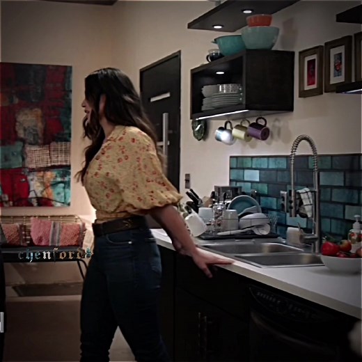 #officerlucychen glitches:x CREDITS @_multimc_ #mel #therookie #therookiehulu #therookieabc #hulu #abc #tvshow #lucychen #edit #baddie #fyp #lucy #chenford #views #season6