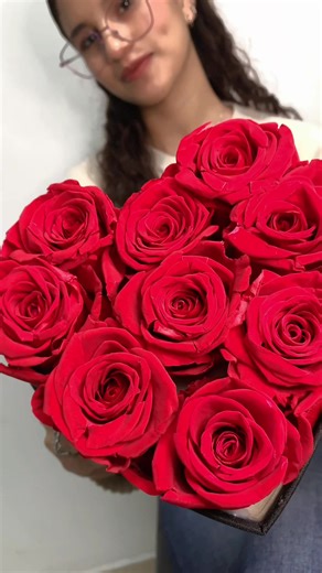 #flores #fyp #paratii #eternityflowers 😍💗🌹 | flowers