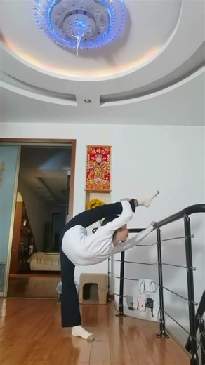 Revolutionary Beauty Hack: Transform Your Look in Seconds