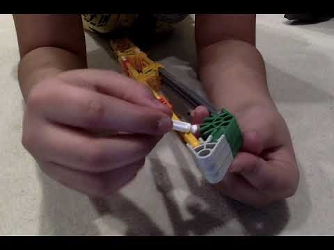 How to make a knex katana.