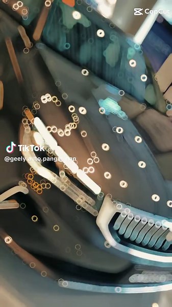 2025 GEELY EMGRAND LUXURY: Features & Specifications