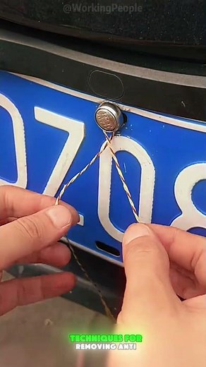 Techniques for removing anti - theft screws when replacing license plates 🚗🔩🔑