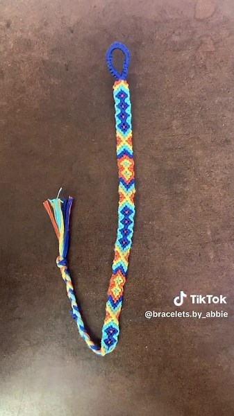 Pattern #24699 on Bracelet Book