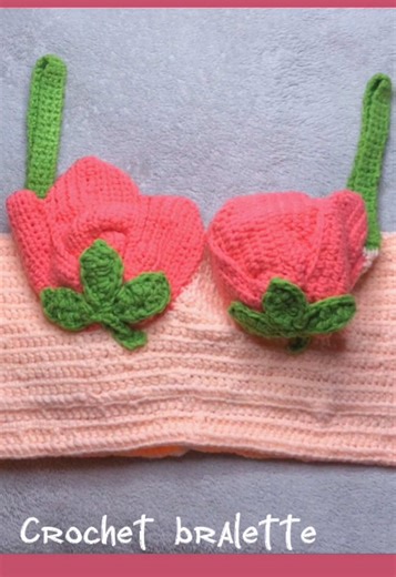 Crochet Tulip Bralette: A Stylish Summer Top