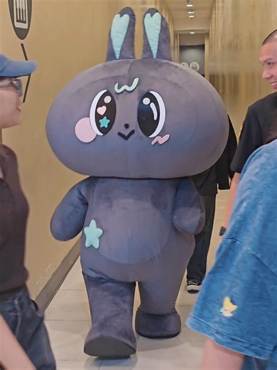 Meeting a Cutie at CTW