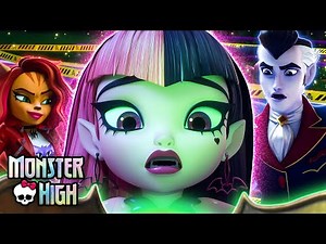 Dracula is on a mission to track down the witch with Draculaura’s help? | Monster High