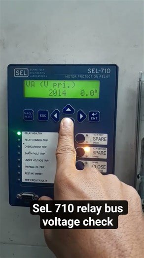 SEL710 relay bus voltage check.