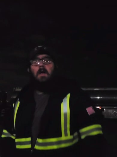 Affordable Hi-Vis FR Zipper Hoodie for Truck Drivers