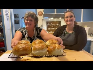 Homemade Bagels for Pennies | A Bagel Baking Tutorial