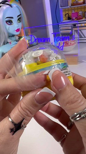 Mini Spongebob Claw Machine! #mini #asmr #spongebob #clawmachine | Dream Team’s World