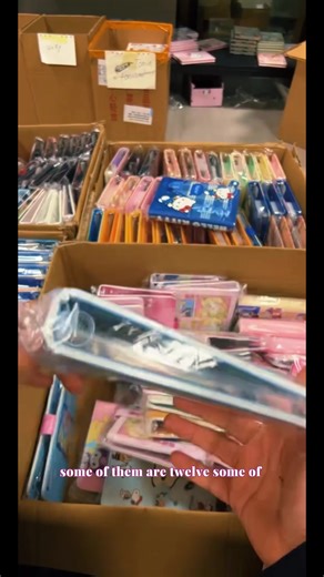 SpongeBob SquarePants Keychain Blind Bags – Collectibles