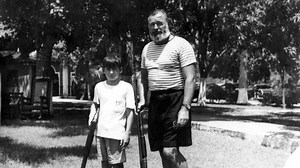 Syn Ernesta Hemingwaye zemřel jako žena: Gregory otce nazval džinem nasáklou příšerou – Lifee.cz