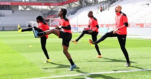 Deal timeline set for star midfielder, but Man Utd talks deal Murtough blow