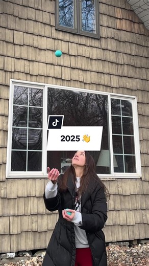 This was a profound discovery for me. 🤹🏻‍♀️ #juggling #juggler #flowartist #flow #flowarts