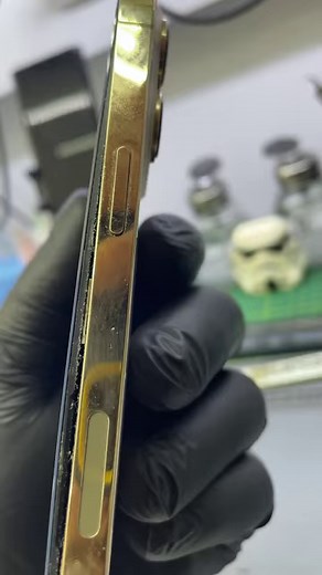 Cambio de batería y tapa trasera - iPhone 13 Pro Max📱 #reparaciondecelulares #serviciotecnicodecelulares #iphone #apple #iphone #reels #viralvideo #smartphonesperu #reelsfacebook #storytime #contenido | Smartphonesperu