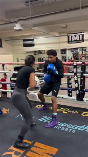 Dream team @crystalthomas8 x @realjosephbrown ⚒️ Both in the Adams V/Pro models 🔥 | Adams Boxing